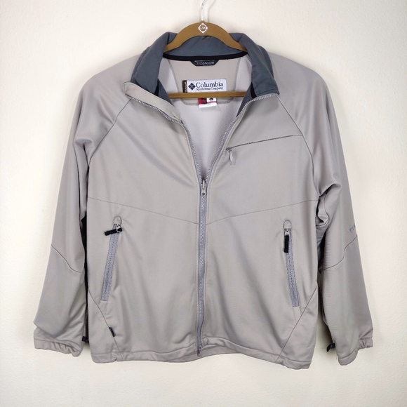 Columbia | Jackets & Coats | Columbia Tan Full Zip Softshell Coat ...